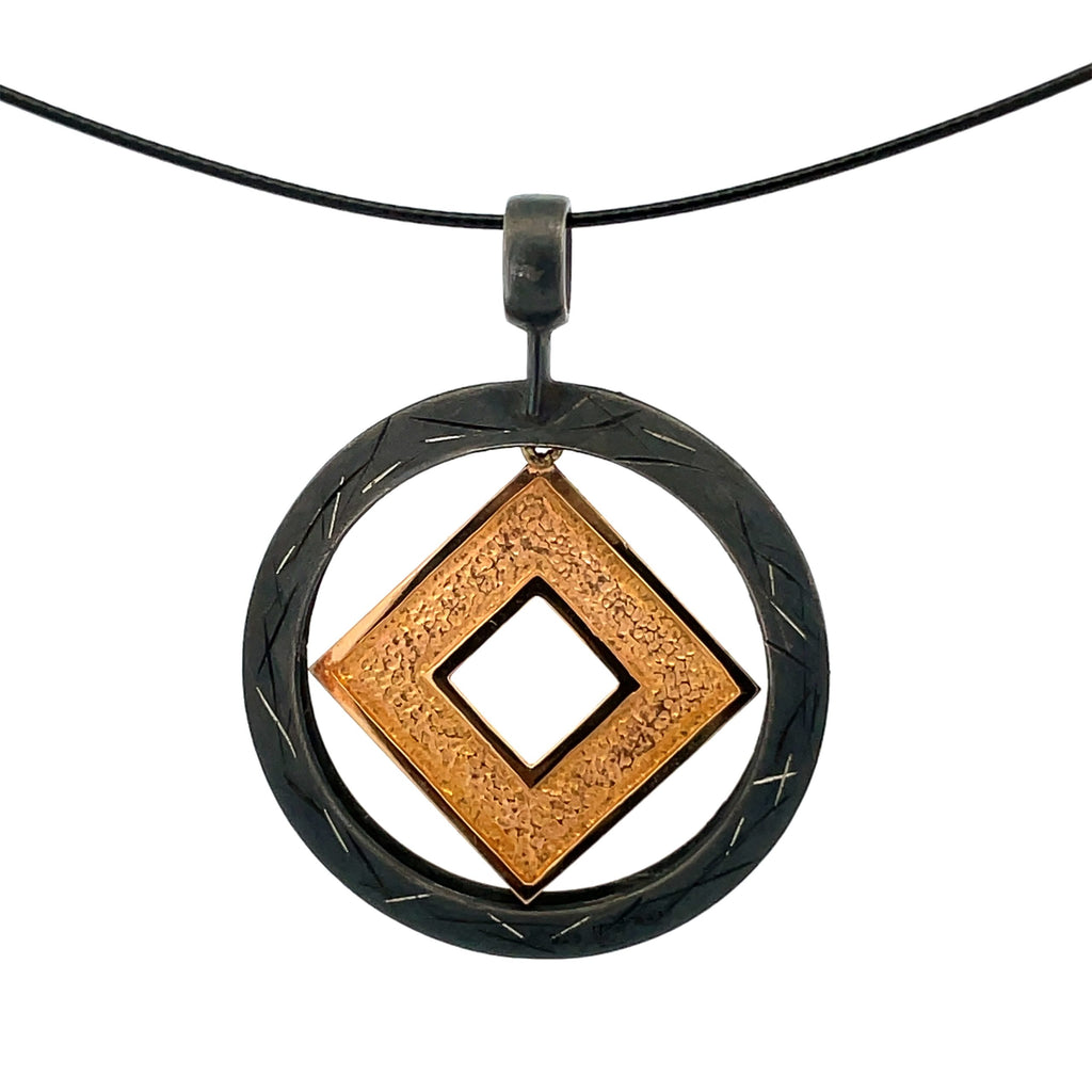 Eddie Sakamoto: Circling the Square Necklace – aaronfaber