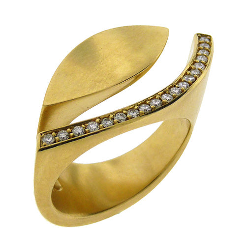 Angela Hubel: Diamond Eye Ring – aaronfaber